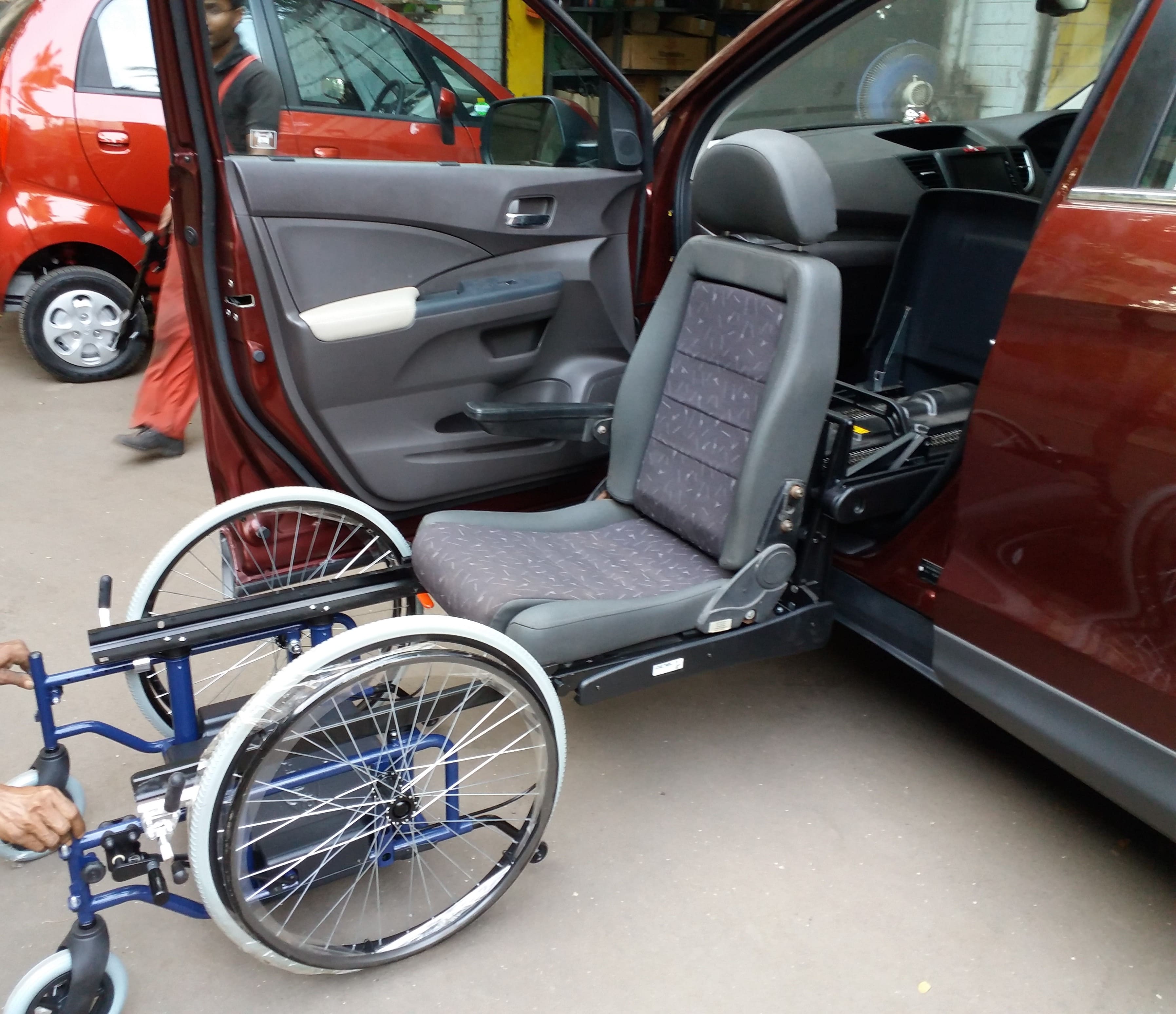 Ferro Equip| Hand controls, Wheelchair Accessible Vehicles, Rotary ...